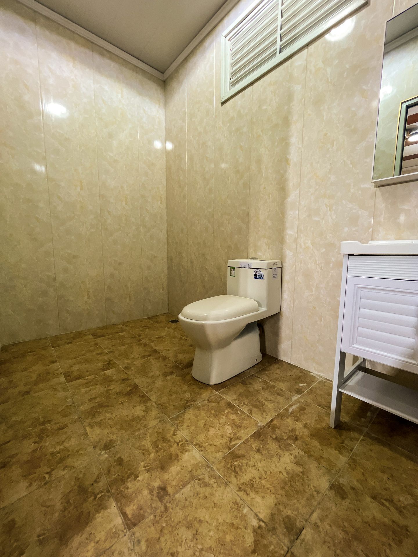 Comfort-Room | ZhongJian Prefab Container House Philippines